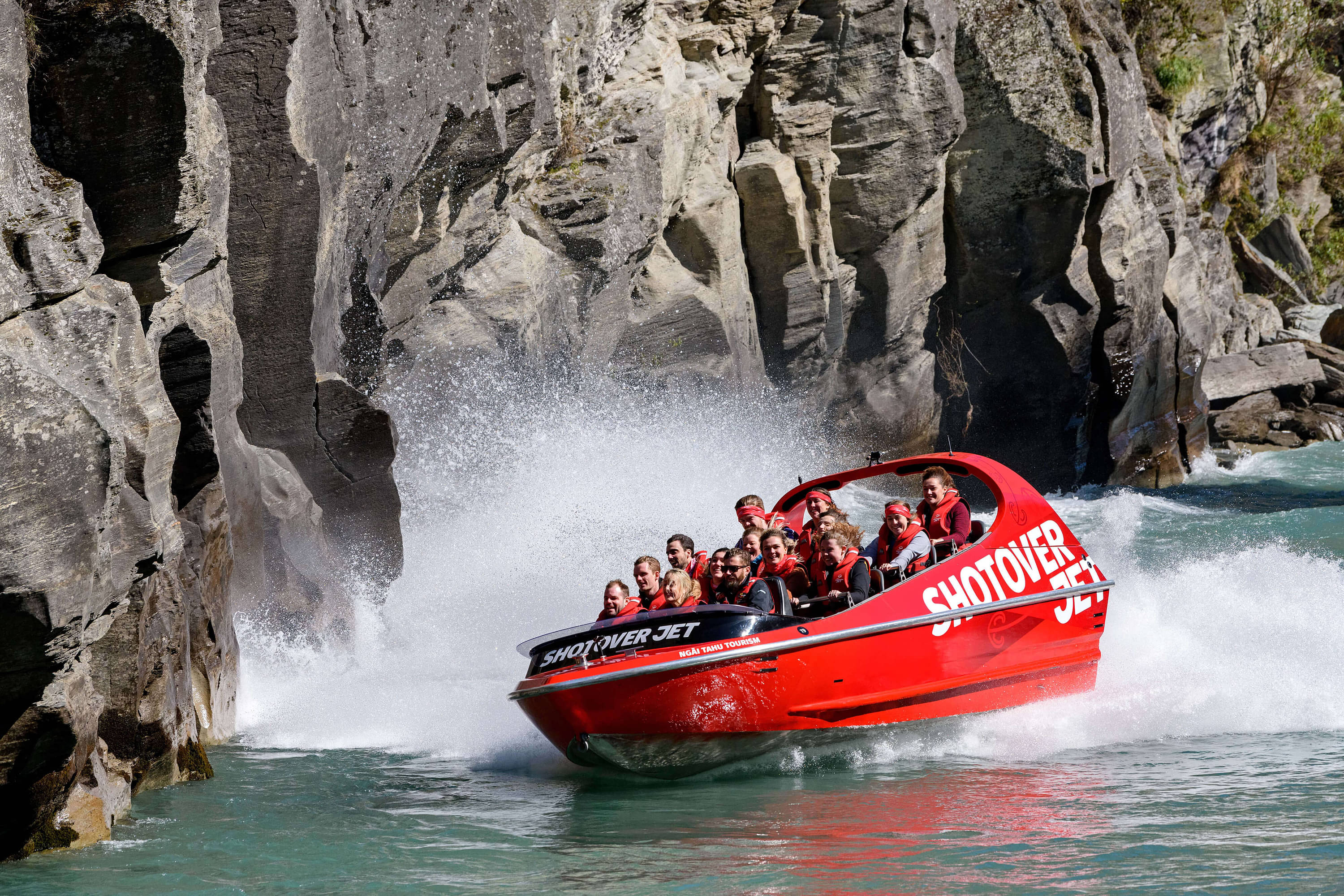 Shotover Jet Deals - Queenstown Jet Boating Ride | Backpacker Deals
