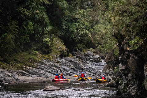 Te awa Kairangi/Hutt River Grade 2 Scenic Rafting Tour | Backpacker Deals