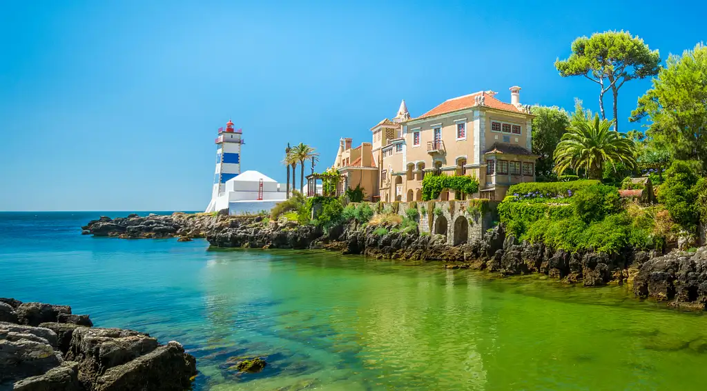 Sintra and Cascais private tour from Lisbon | Backpacker Deals