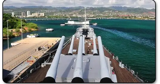 World War II Heroes Deluxe Pearl Harbor Tour | Backpacker Deals